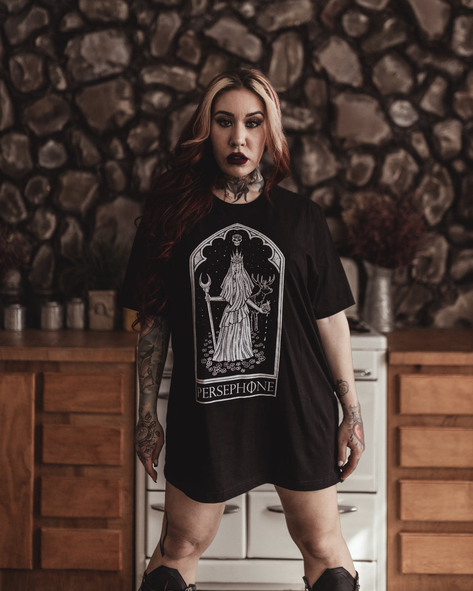 Persephone Oracle T-Shirt – Witchwood Bags