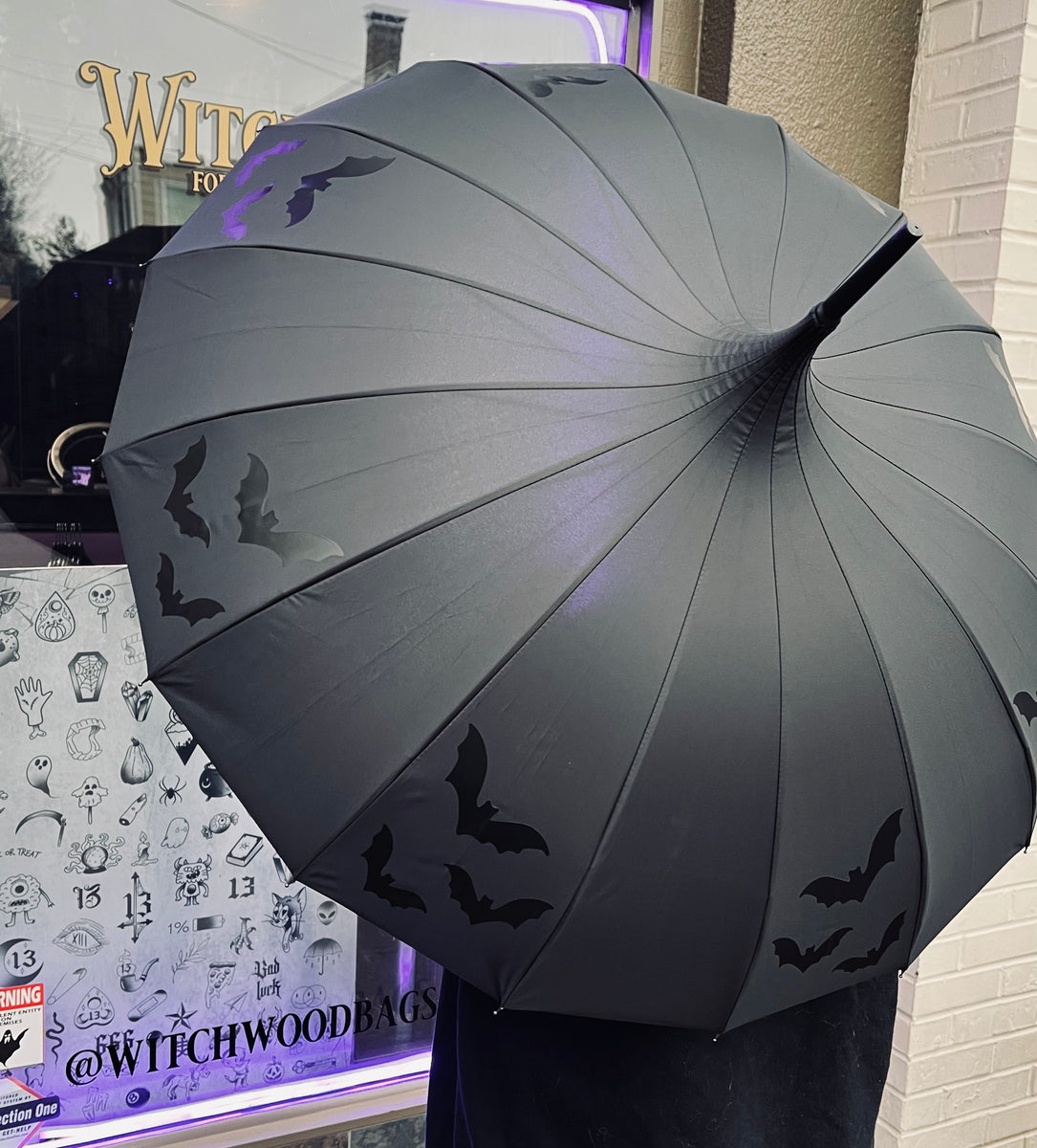 Flying Bats Umbrella - Black on Black – Witchwood Bags